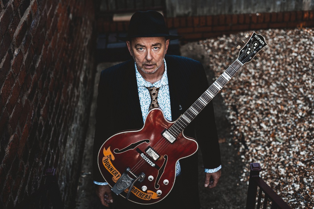 The Francis Dunnery Holiday Special - crowdcast